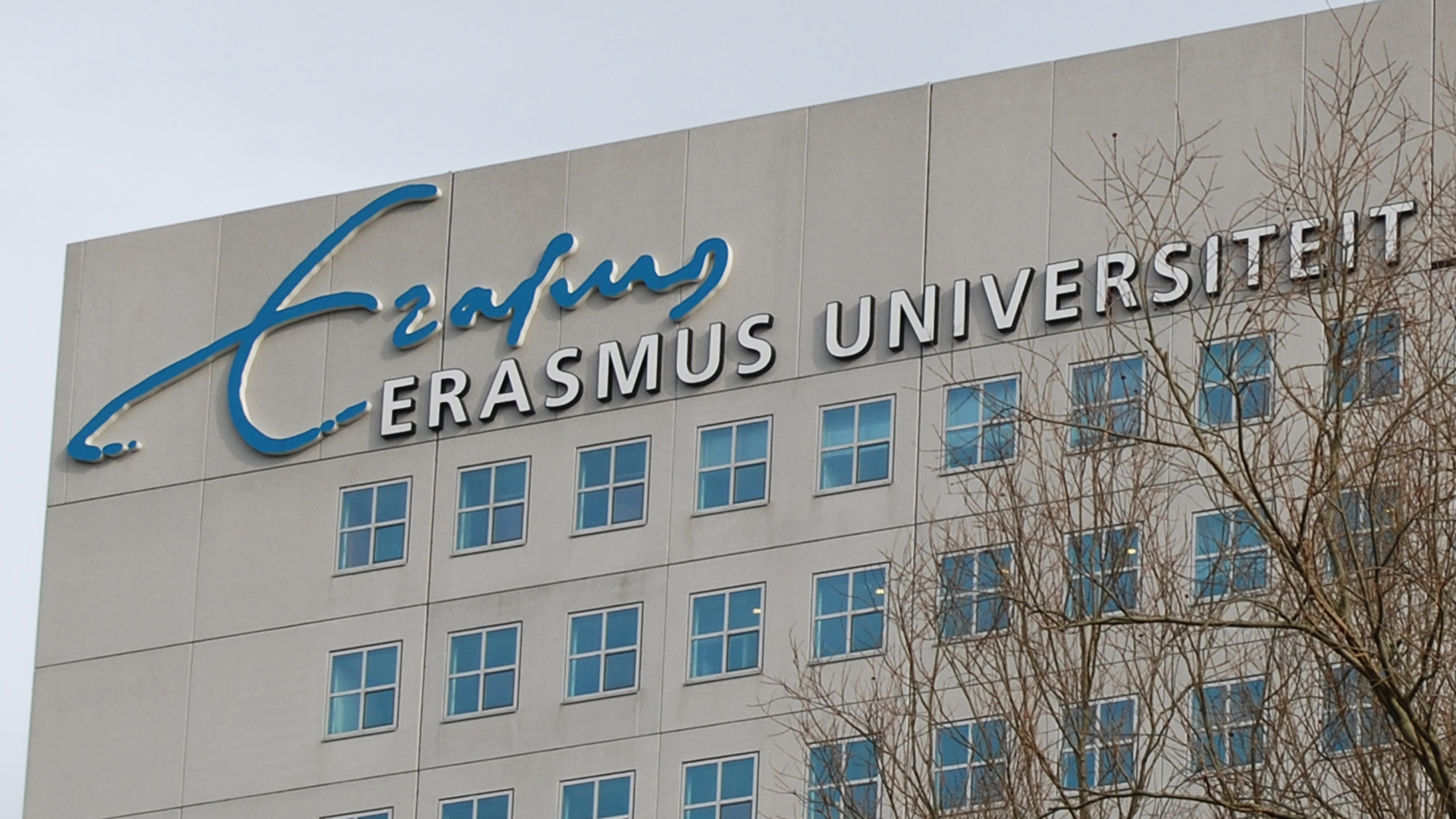 Schutter Rotterdam mocht geen arts worden - Punt.