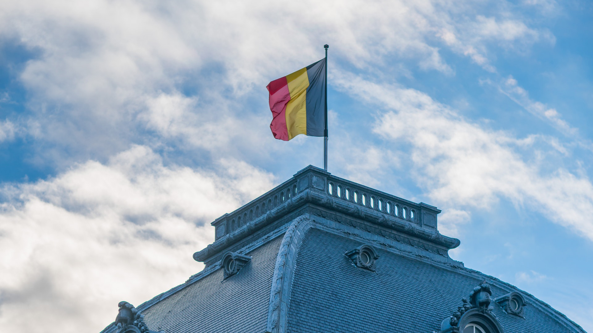 Grensoverschrijdend gedrag in Vlaams hoger onderwijs - Punt.