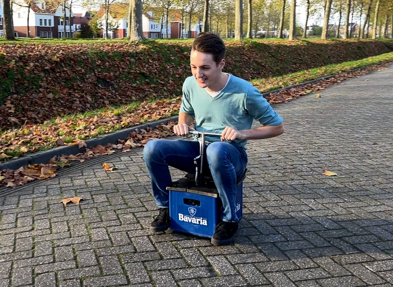 Student Joris Over Zijn Rijdende Bierkrat Niet Alles Is Te Koop Dus Student Joris Over Zijn Rijdende Bierkrat Niet Alles Is Te Koop Dus