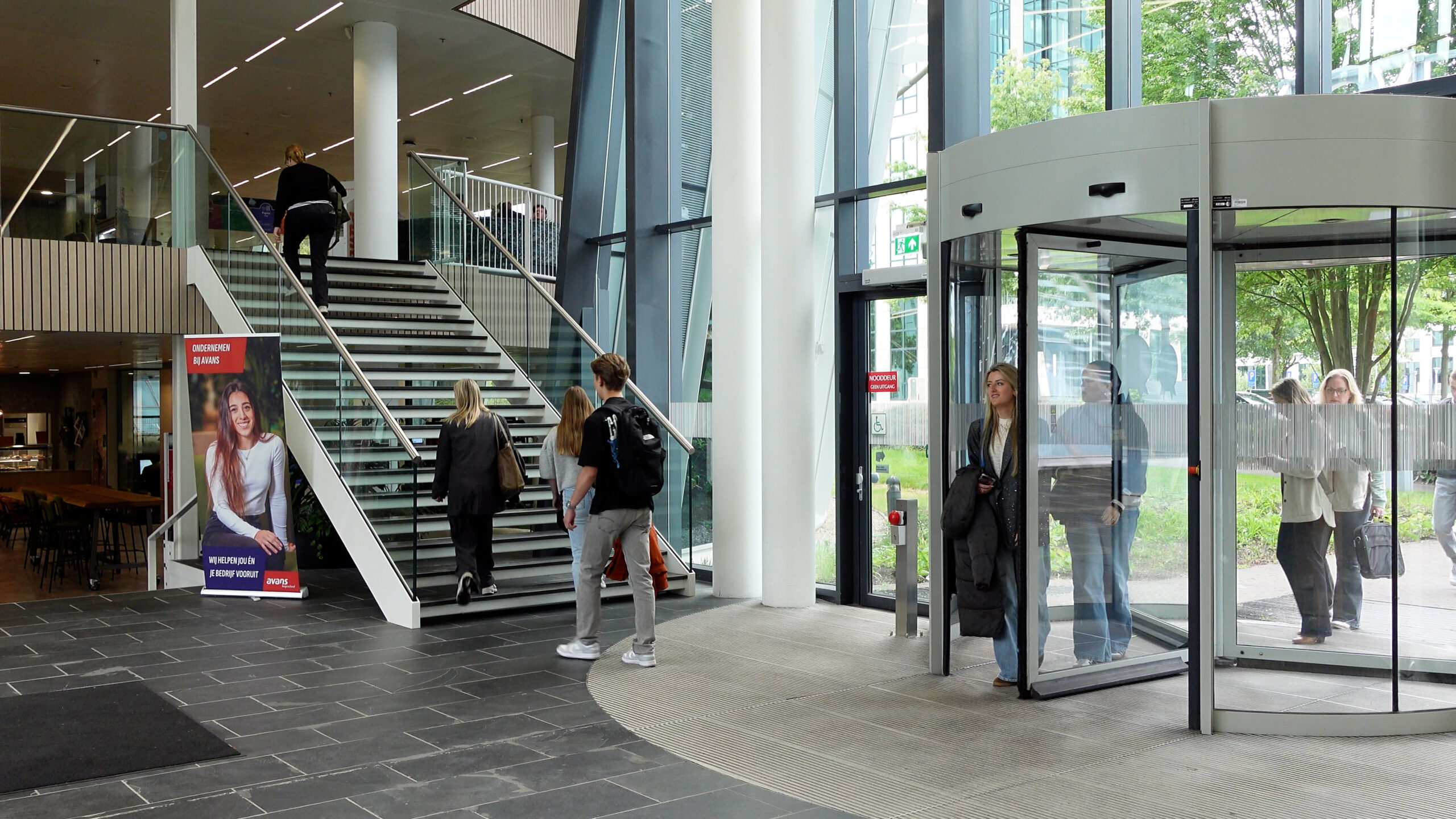 Dit zeggen Avansstudenten over de val van het kabinet - Punt.